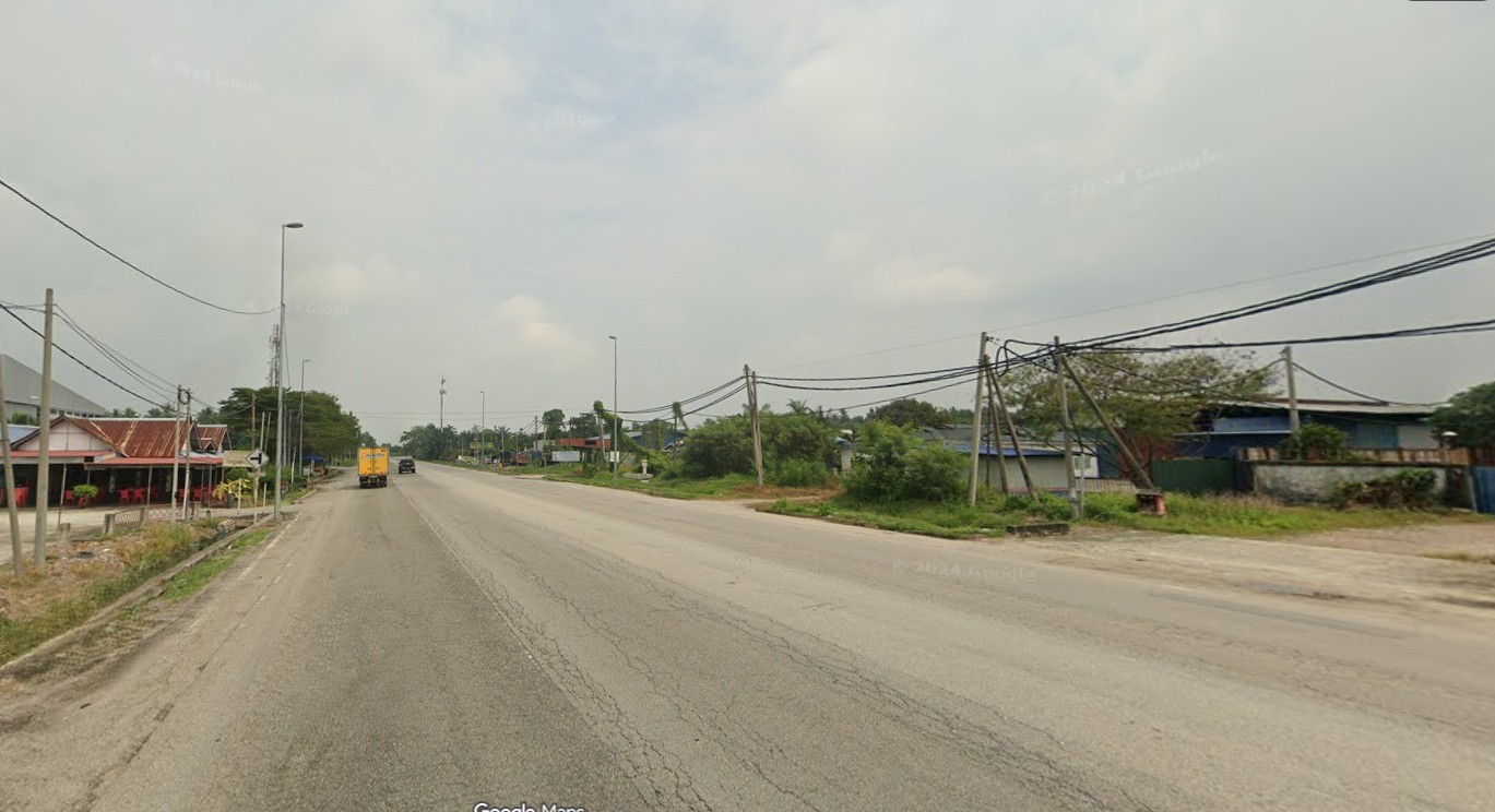 Jeram Superb Main Road 5acres Land with Building For Sale - Lineland